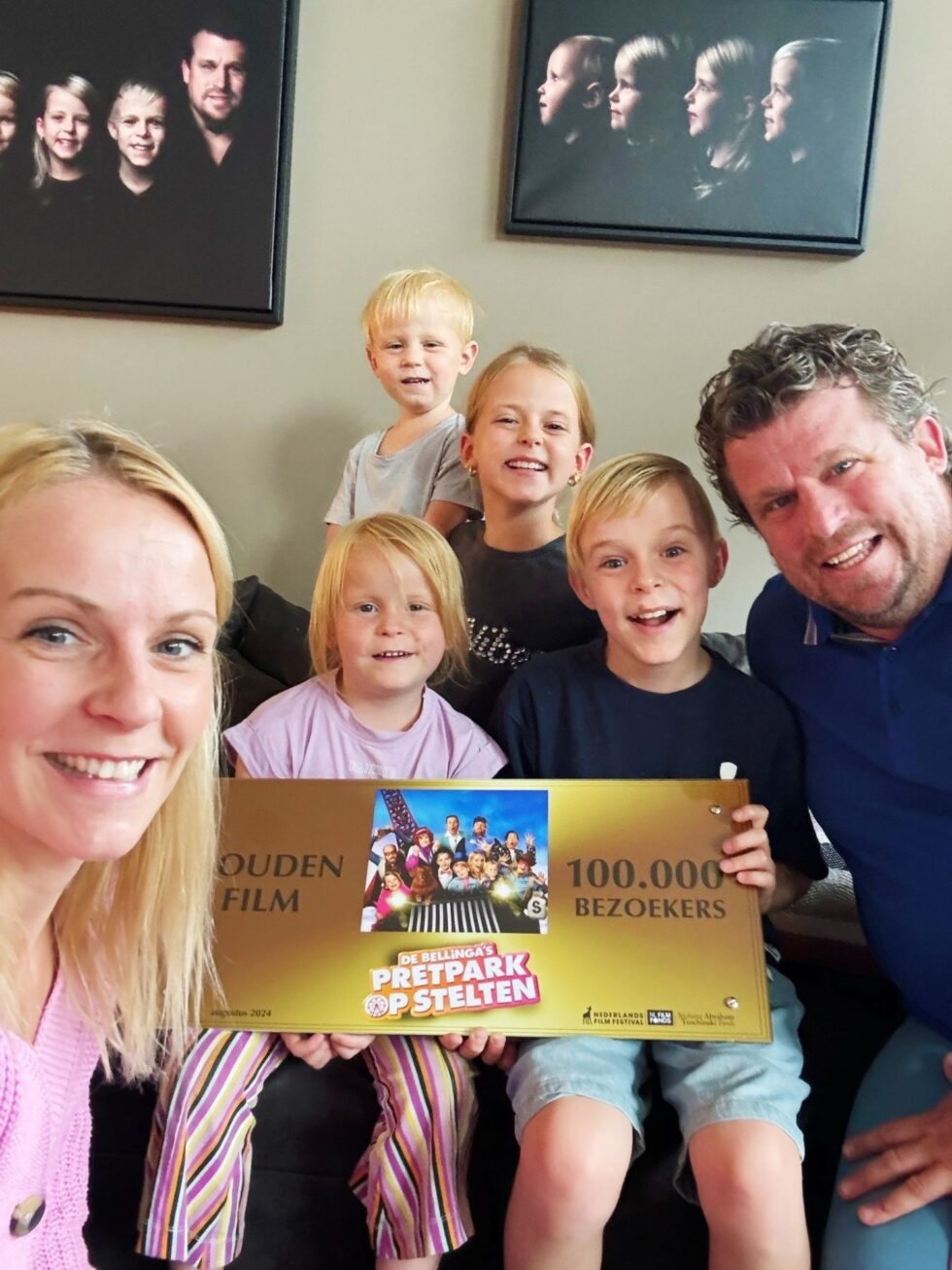 De Bellinga's: Pretpark op Stelten ontvangt Film Award | Filmfonds